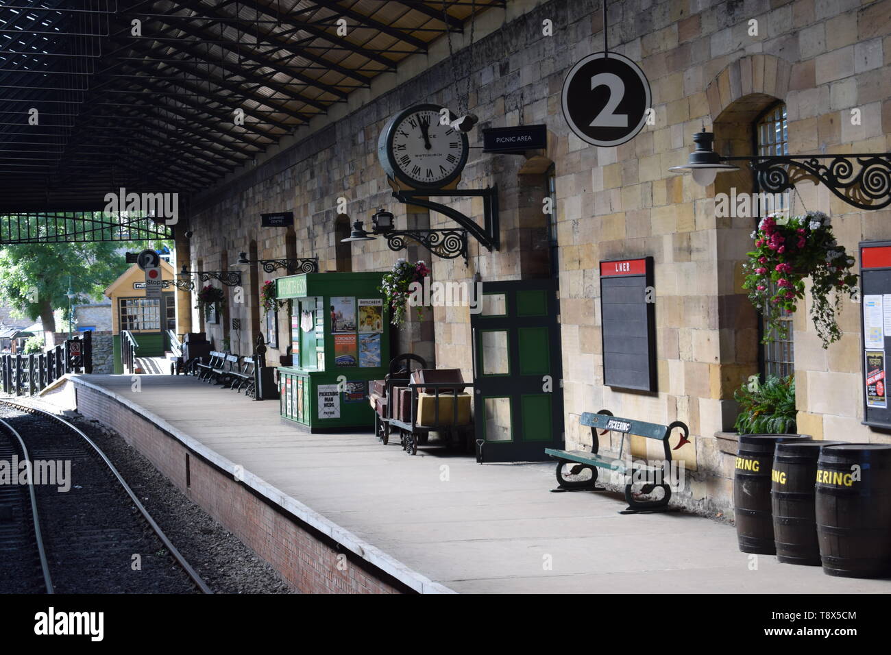 Pickering Station Platform 2 Stock Photo - Alamy