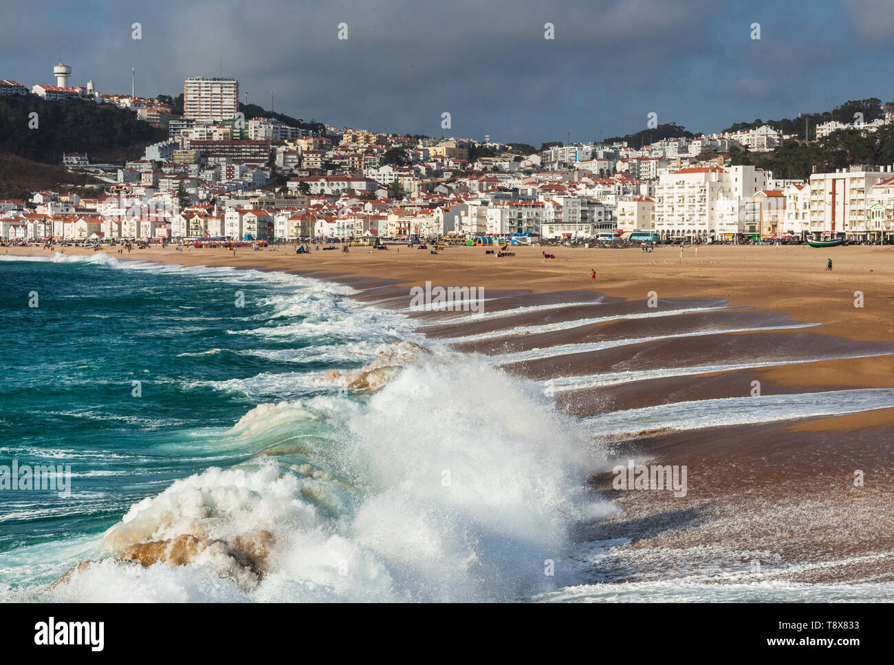 Nazare portugal surf hi-res stock photography and images - Alamy
