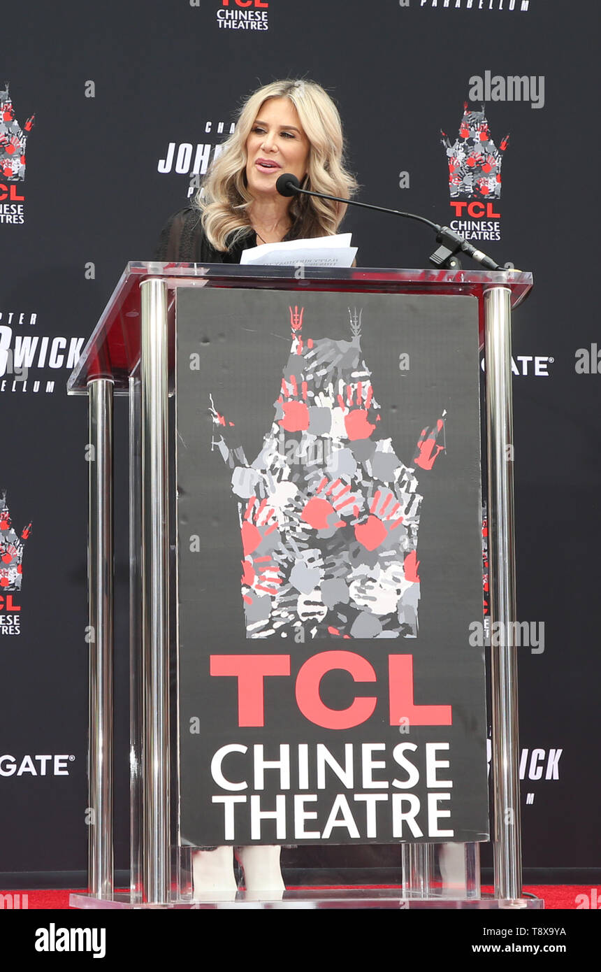 Hollywood, Ca. 14th May, 2019. Ellen K, at the Keanu Reeves Hand And ...