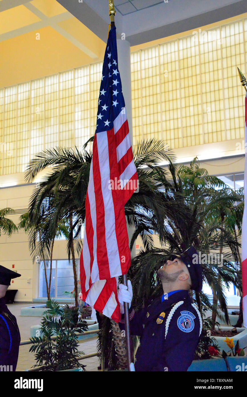 National police week ceremony hi-res stock photography and images - Alamy