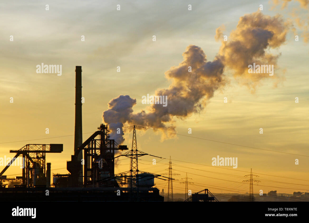 Air pollution industrial hi-res stock photography and images - Alamy