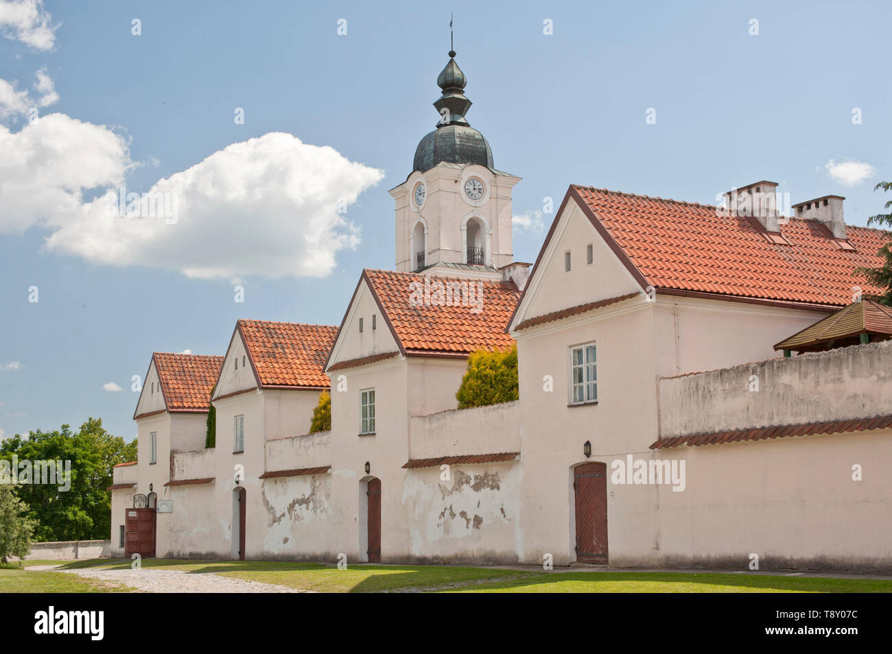 Kamedulow hi-res stock photography and images - Alamy