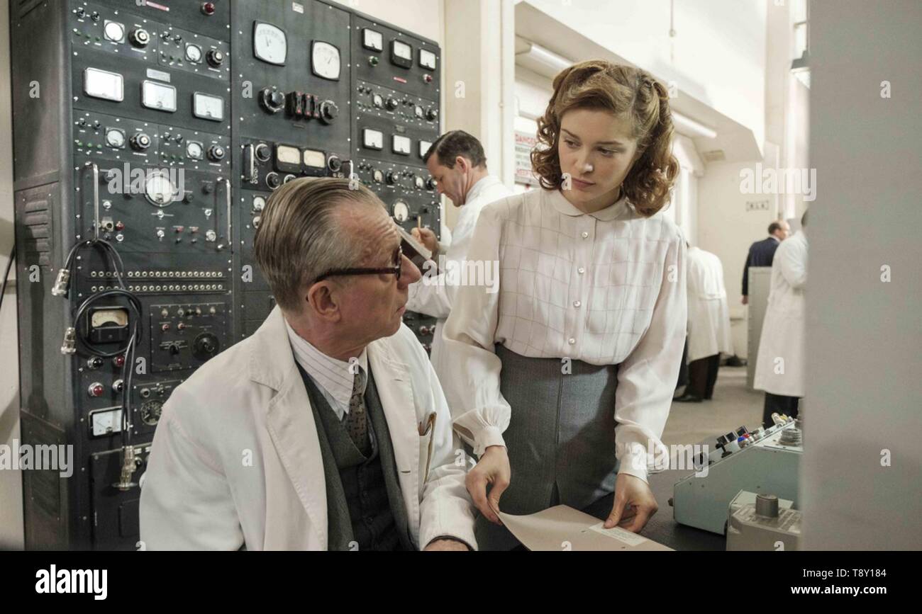 Trevor nunn dir hi-res stock photography and images - Alamy