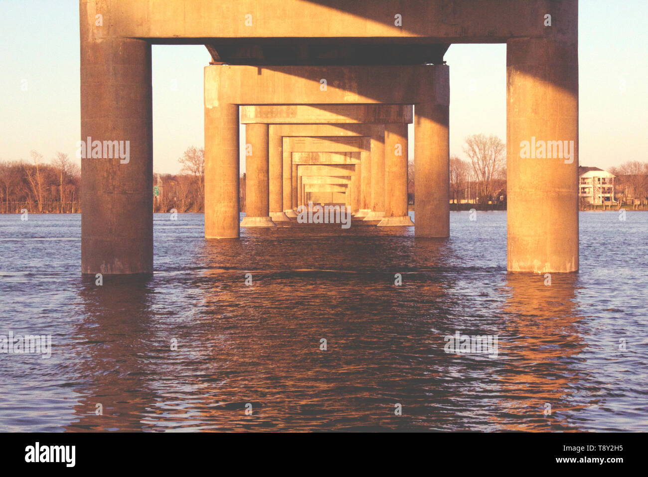 Bridge under water hi-res stock photography and images - Alamy
