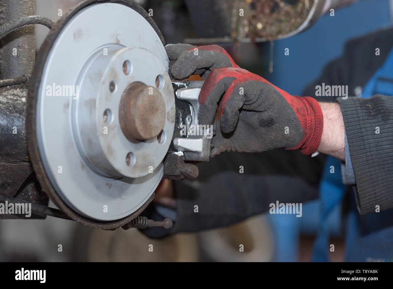 repair disc brake - hand brake, which have been replaced in the ...