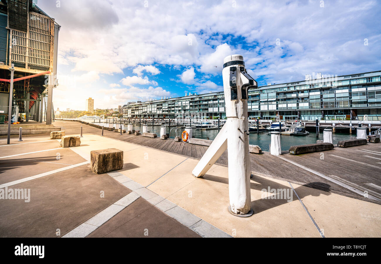 Bay and pier hi-res stock photography and images - Alamy