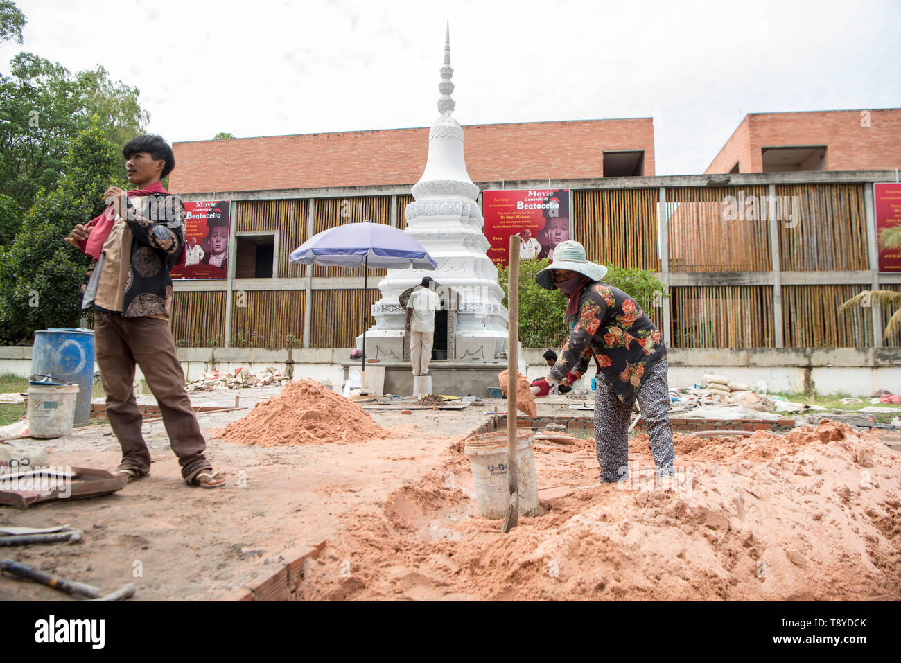 the tomb of Doktor Beat Richner of Beatocello is in construction at the ...