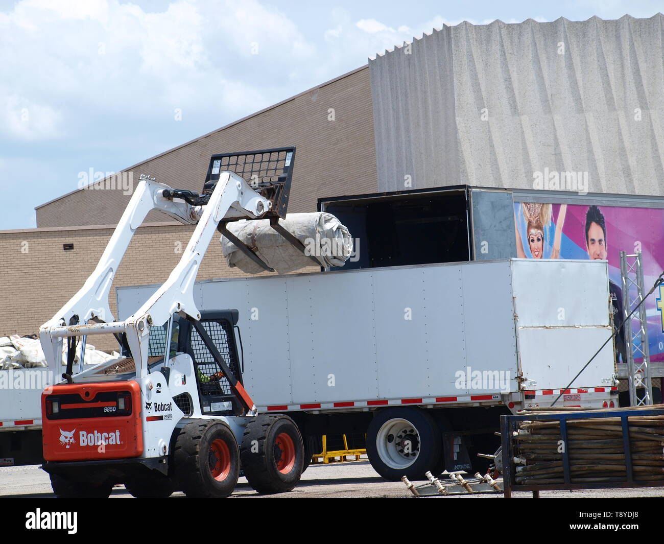 International Circus Big Top Comes Down Stock Photo - Alamy