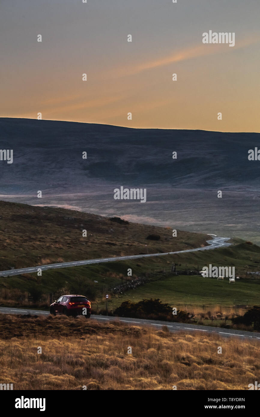 Four wheels drive hi-res stock photography and images - Alamy