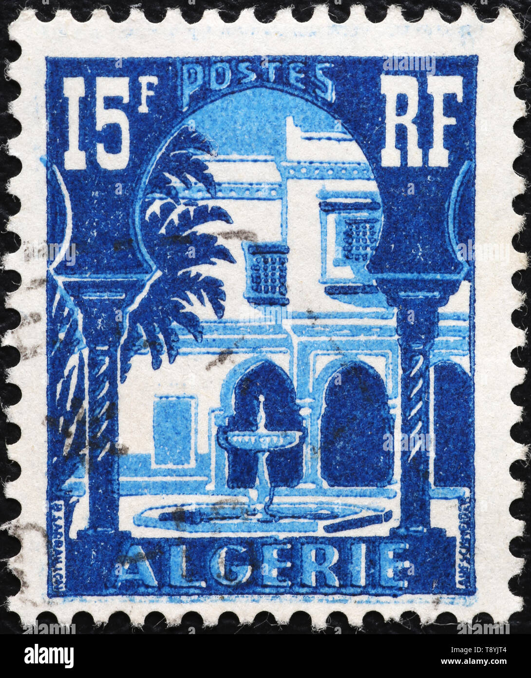 Postage stamp algeria hi-res stock photography and images - Alamy