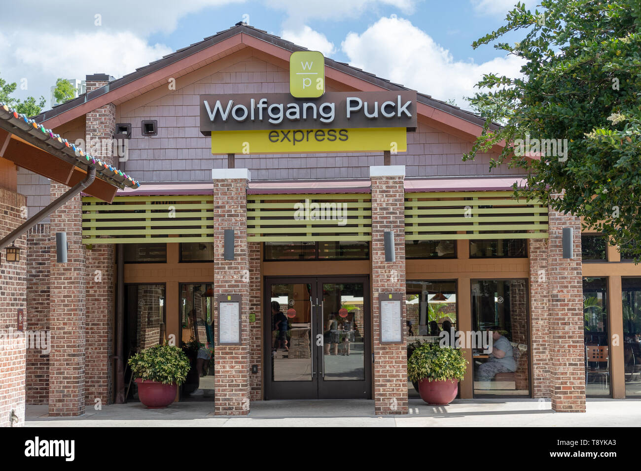 ORLANDO, USA: MAY 01 2019: Exterior image of an Wolfgang Puck Express ...