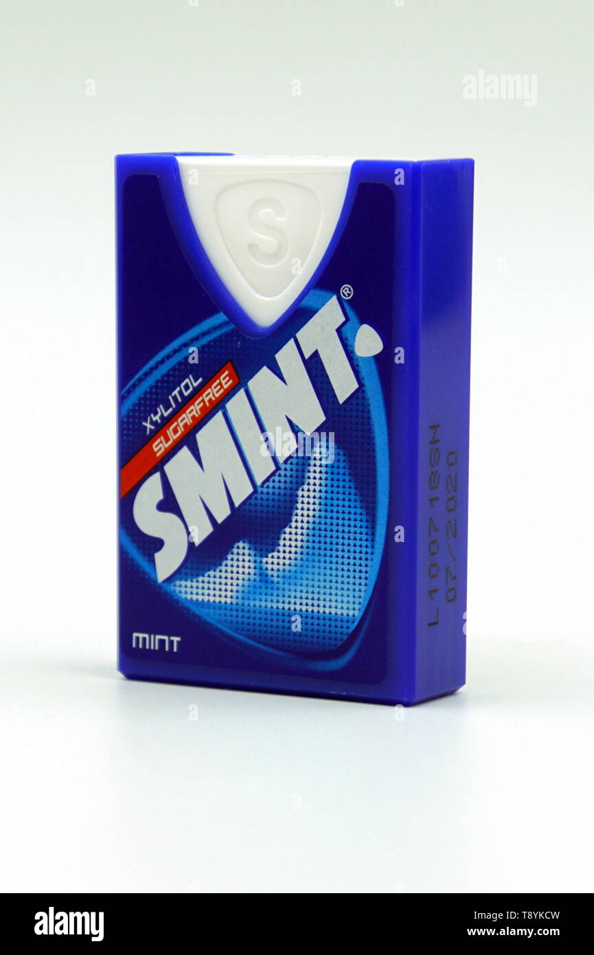 Mint pastilles hi-res stock photography and images - Alamy