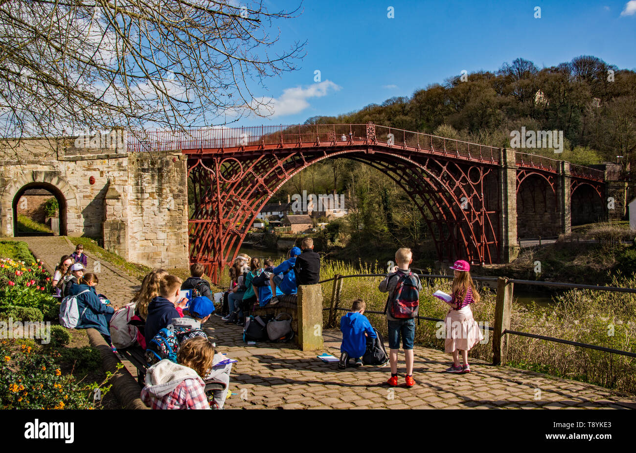 Iron bridge broseley hi-res stock photography and images - Alamy