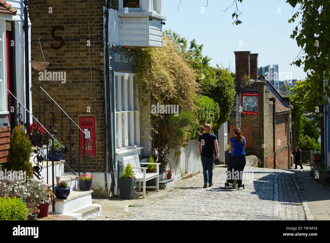 The main street in Upper Upnor, Kent, UK Stock Photo - Alamy