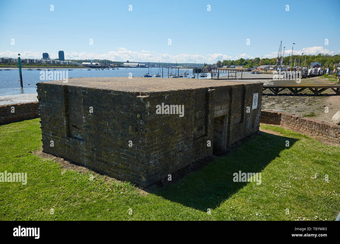 Wartime Pillbox overlooking Upnor Reach at Lower Upnor, Kent,UK Stock ...