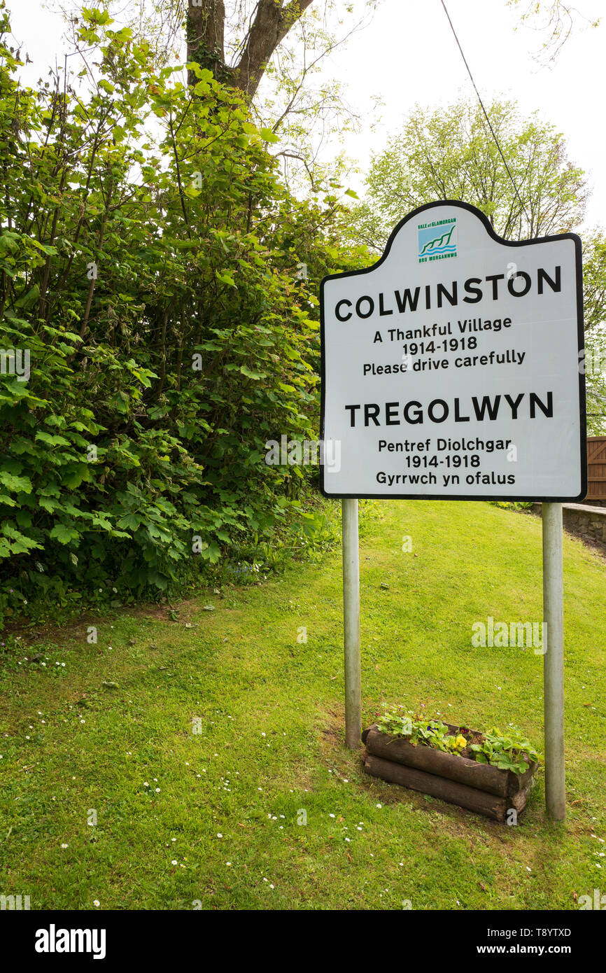 Colwinston, Wales - Village sign Bilingual Stock Photo - Alamy