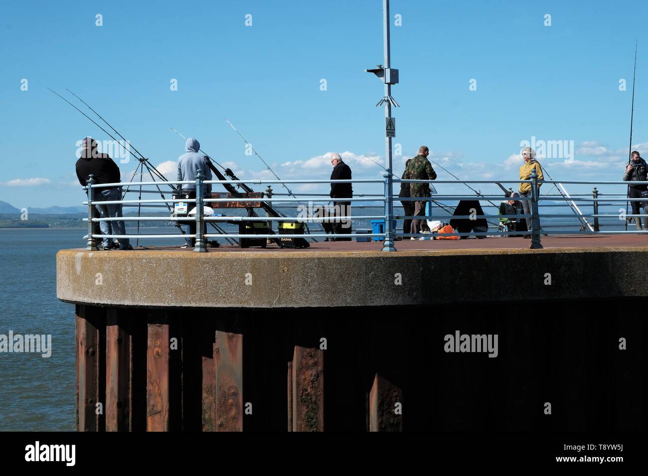 Sea Fishermen, Morecambe Bay, England, Pier, Jetty, Stone Jetty, Tidal ...