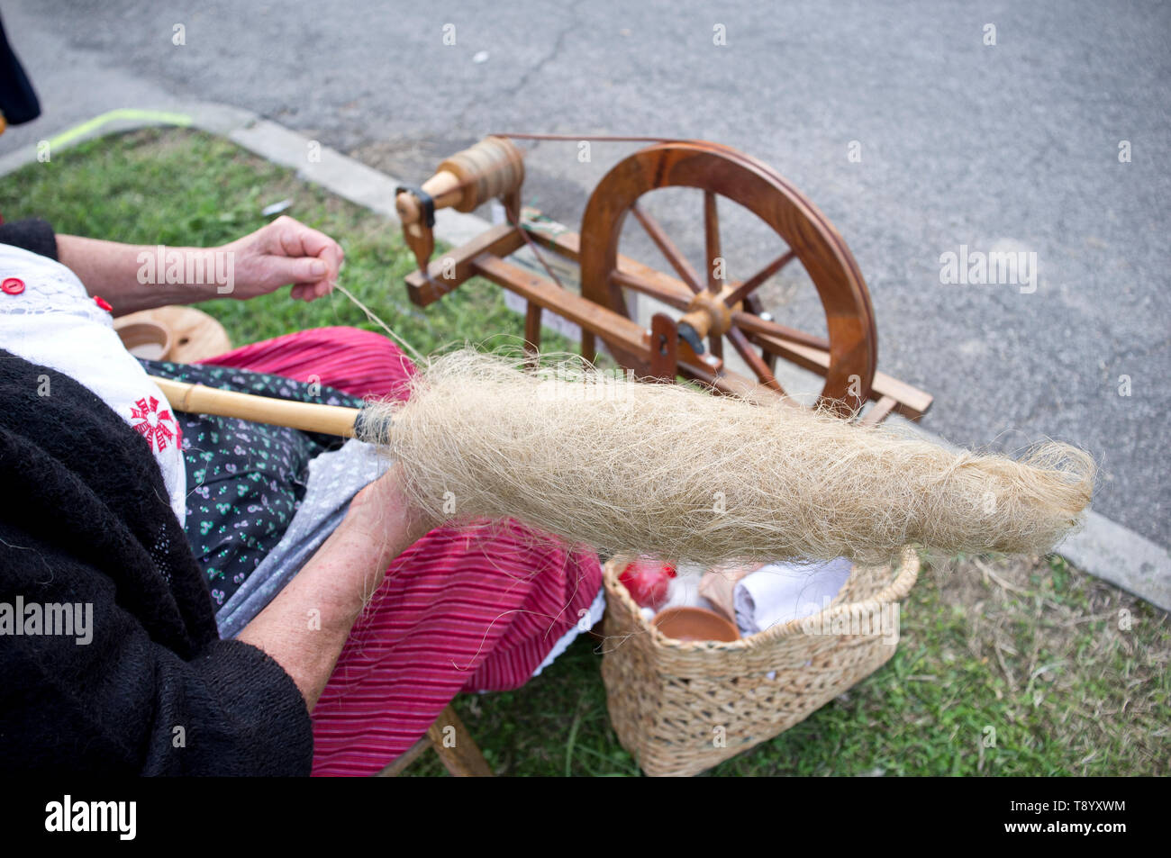 Spinning wool traditional ancient hi-res stock photography and images ...
