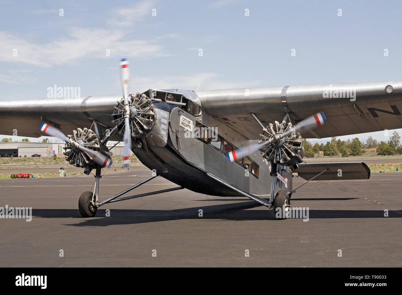 A 1928 Ford Tri-Motor 5-AT-B airplane, powered by three Pratt & Whitney ...