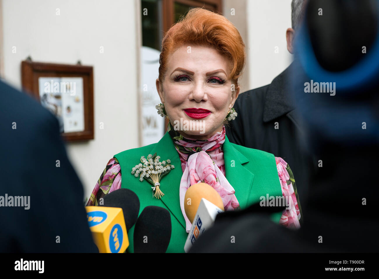 Georgette mosbacher hi-res stock photography and images - Alamy