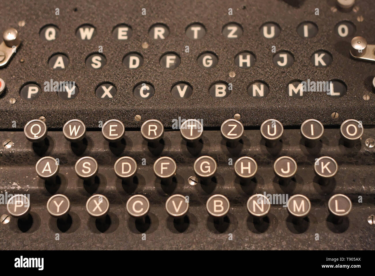 Enigma machine german army hi-res stock photography and images - Alamy