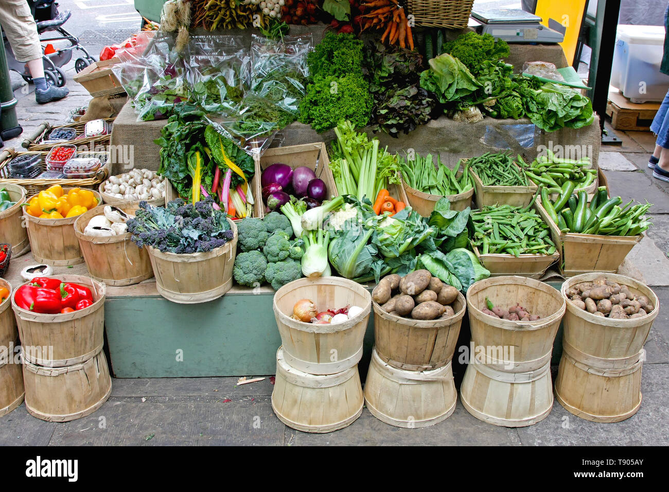 Organic Vegetables Farmers Stall at Borough Market in London UK Stock ...