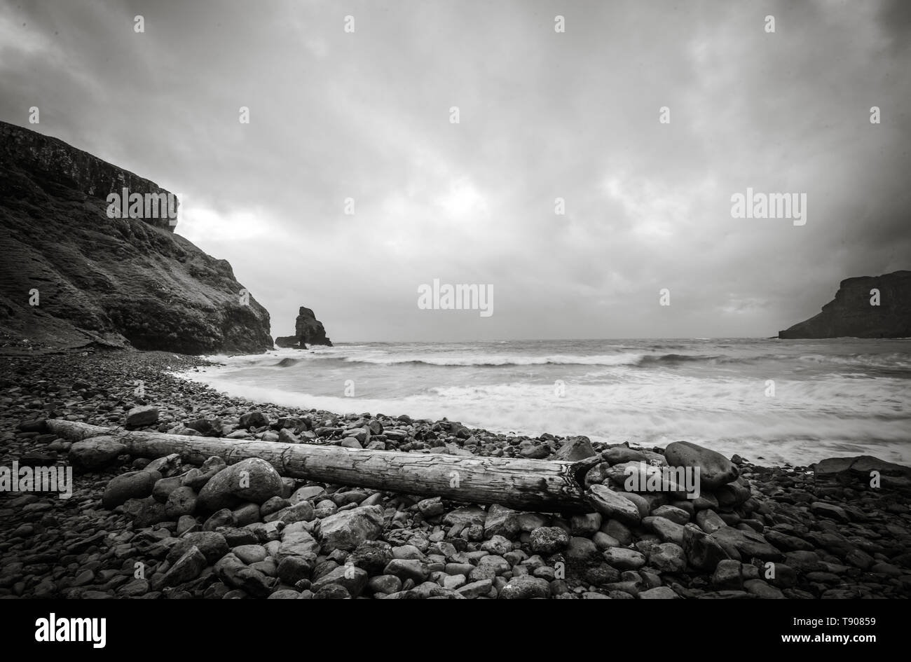 Talisker beach walking hi-res stock photography and images - Alamy