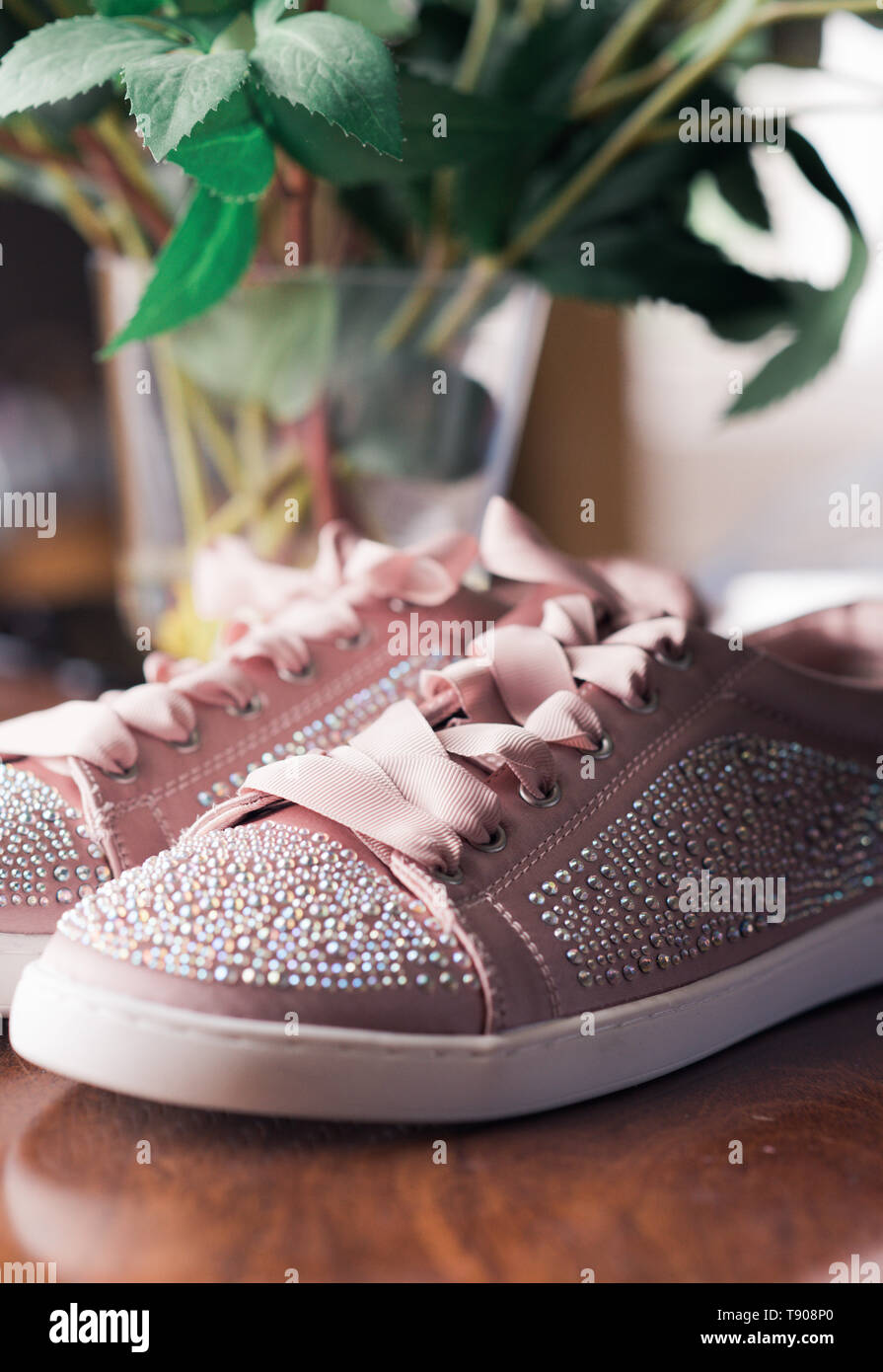 Pink trainers hi-res stock photography and images - Alamy