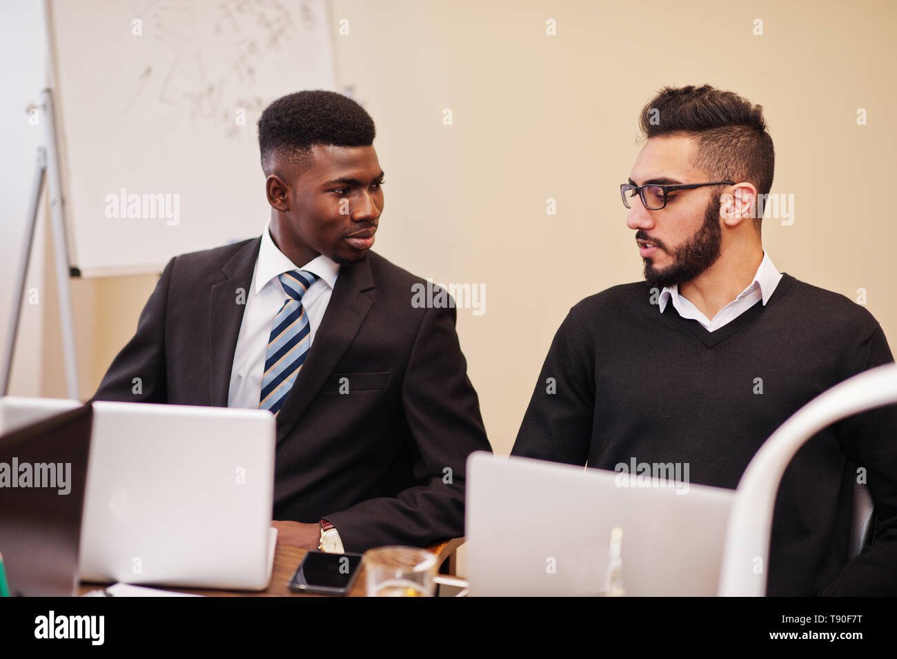 African man addressing people hi-res stock photography and images - Alamy