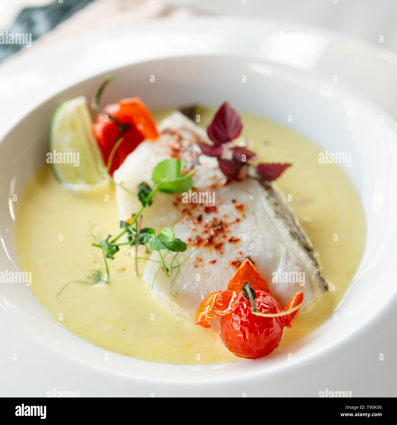 Cooked seabass plate hi-res stock photography and images - Alamy