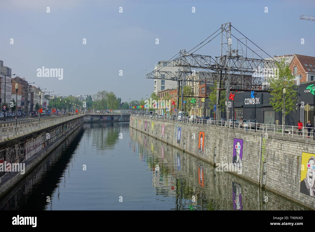 Brüssel, Bruxelles, Molenbeek, Canal de Charleroi - Brussels Molenbeek ...