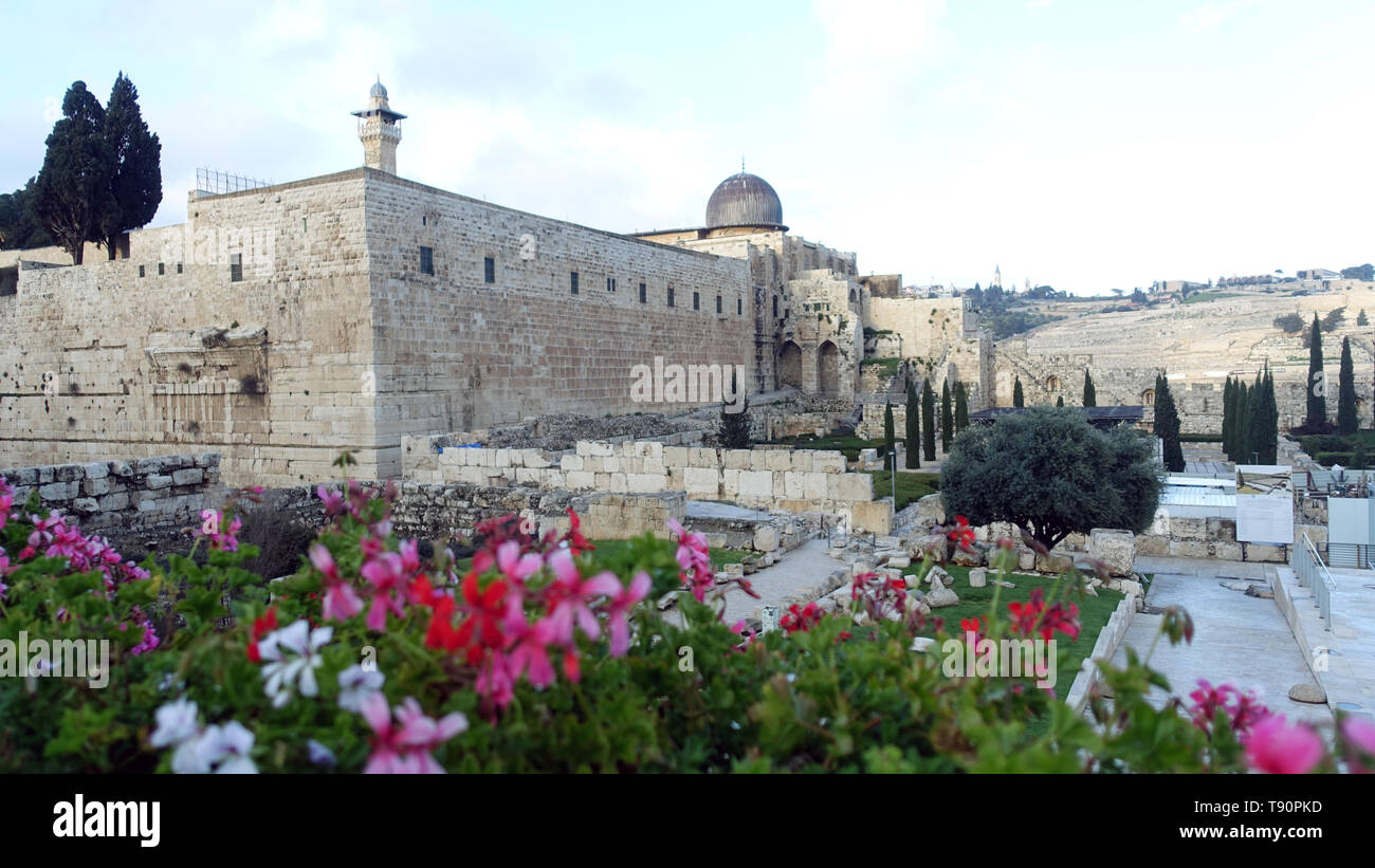Robinson Arch Jerusalem Old City Israel Stock Photo - Alamy