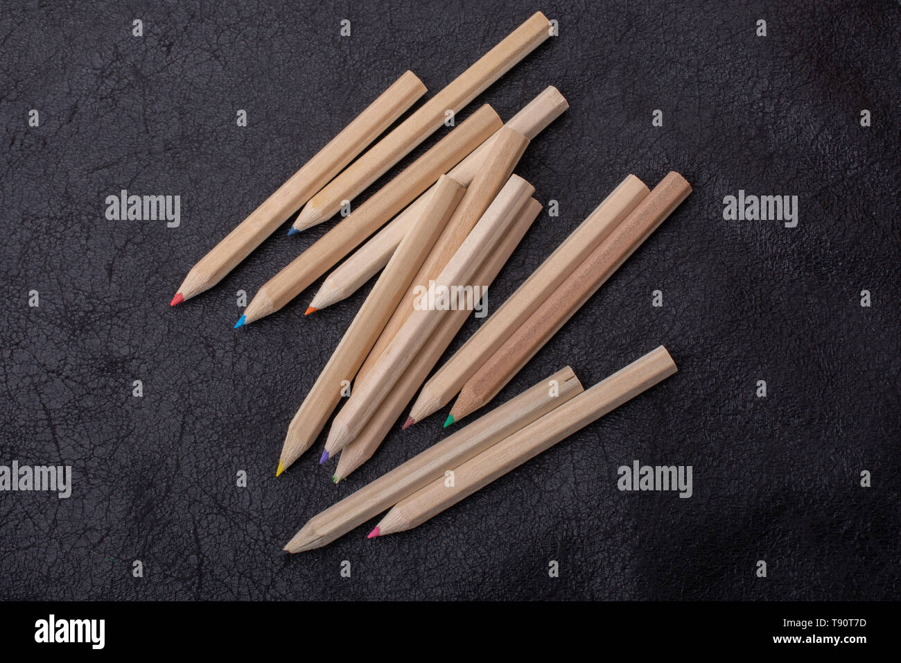 Variety of colors vector set of colored pencils. Drawing and painting ...
