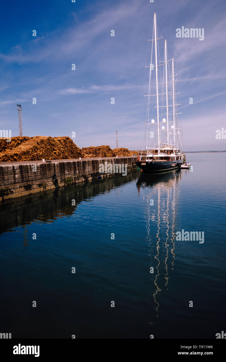 Barassie to Troon West of Scotland Coast line 1 Stock Photo - Alamy