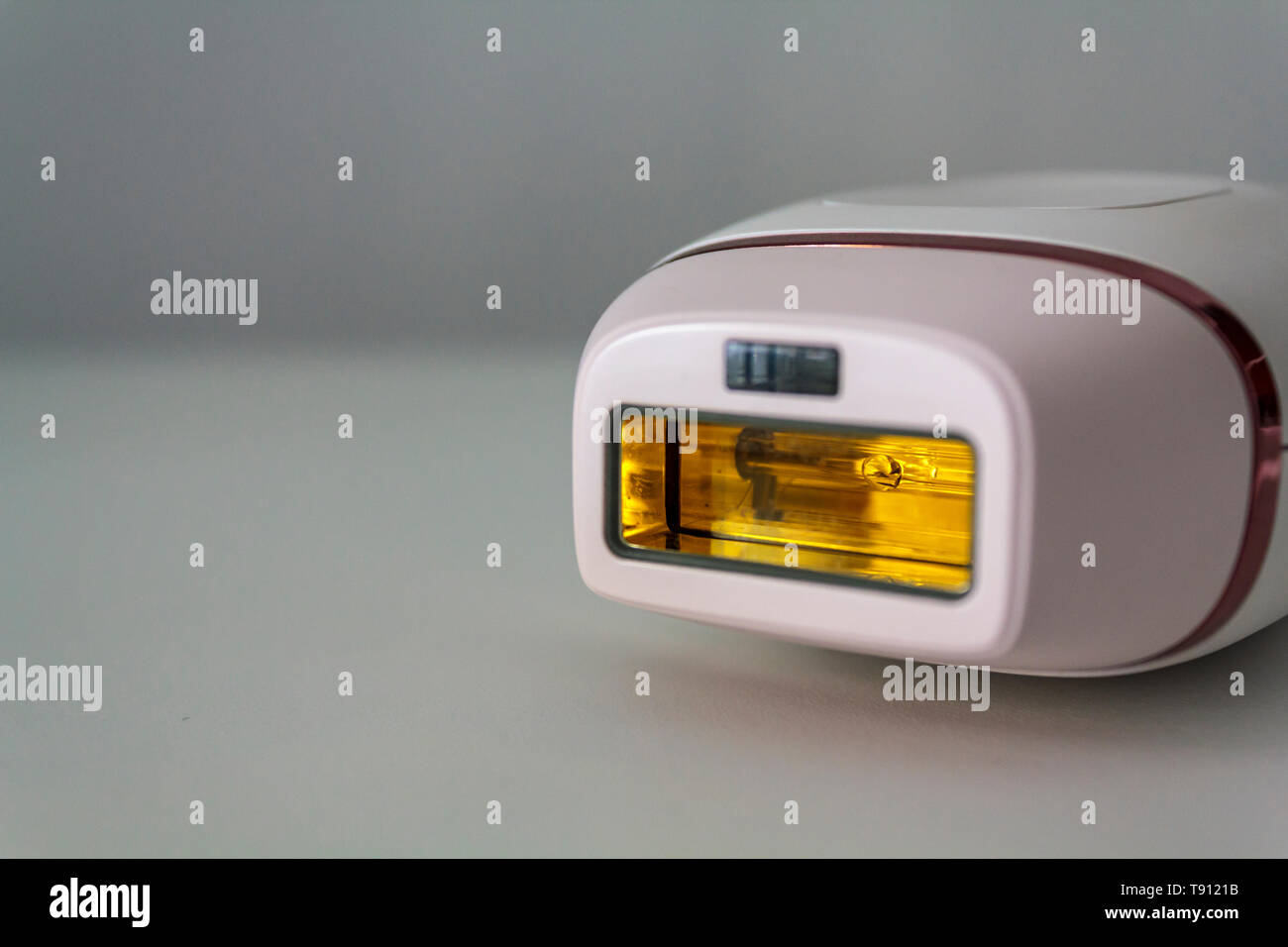 Pulsed light hi-res stock photography and images - Alamy