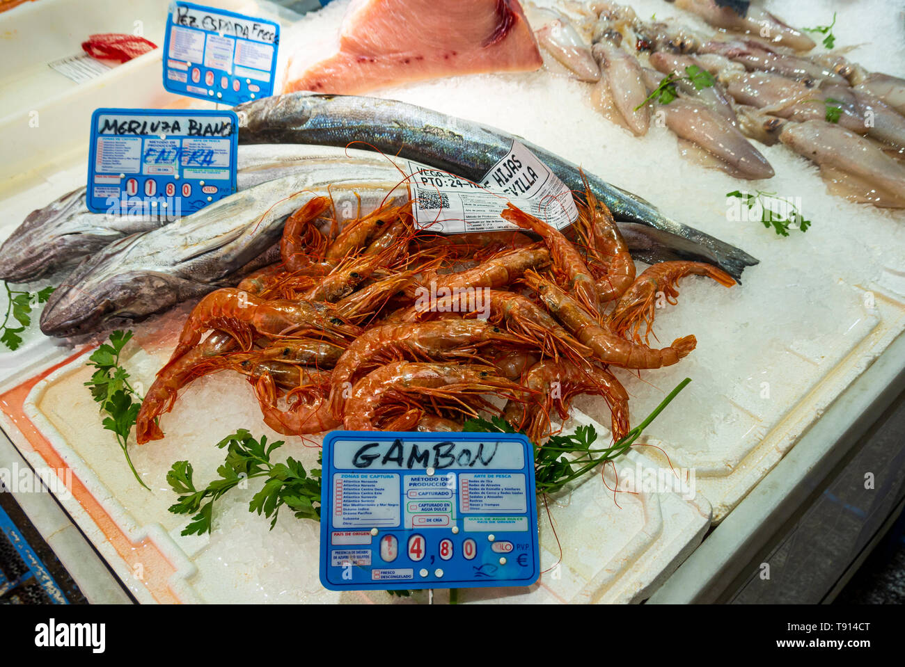 Fishmonger's display at the Feria Market in Seville Stock Photo - Alamy