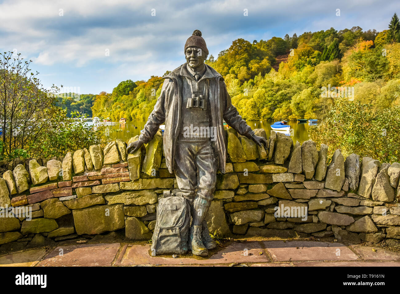 Statue Of Tom Weir High Resolution Stock Photography and Images - Alamy