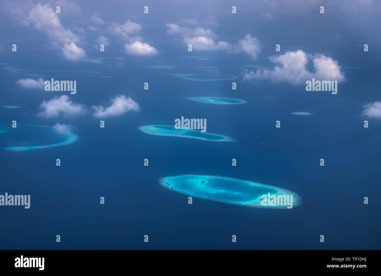 This unique image shows the Maldives photographed from a plane from ...