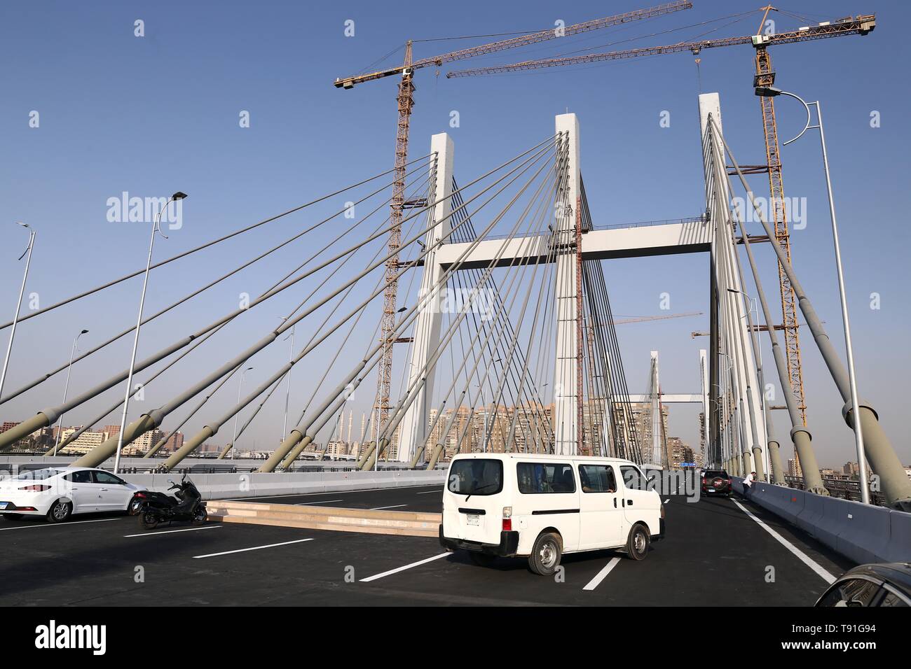 15th may bridge cairo hi-res stock photography and images - Alamy
