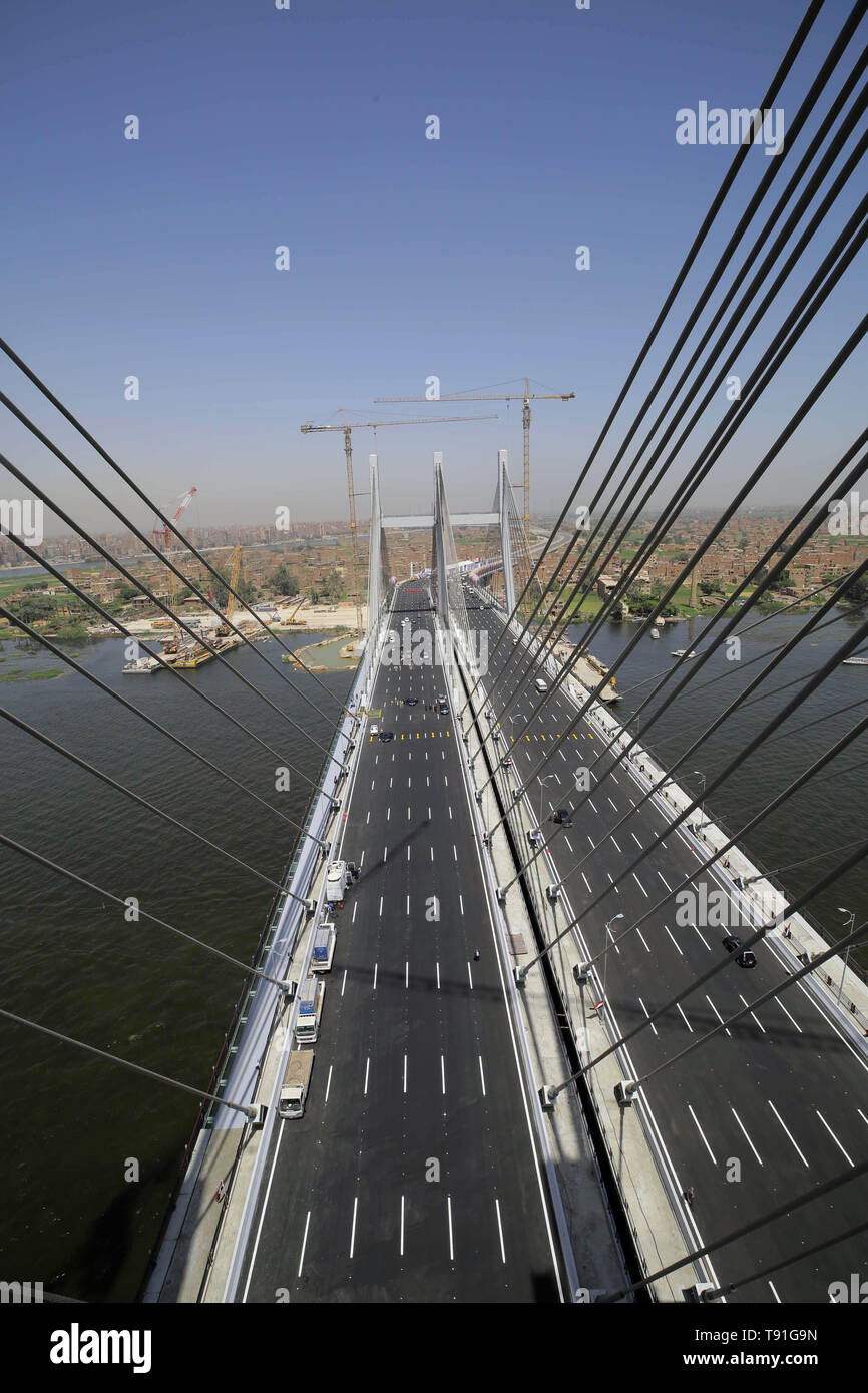 15th may bridge cairo hi-res stock photography and images - Alamy