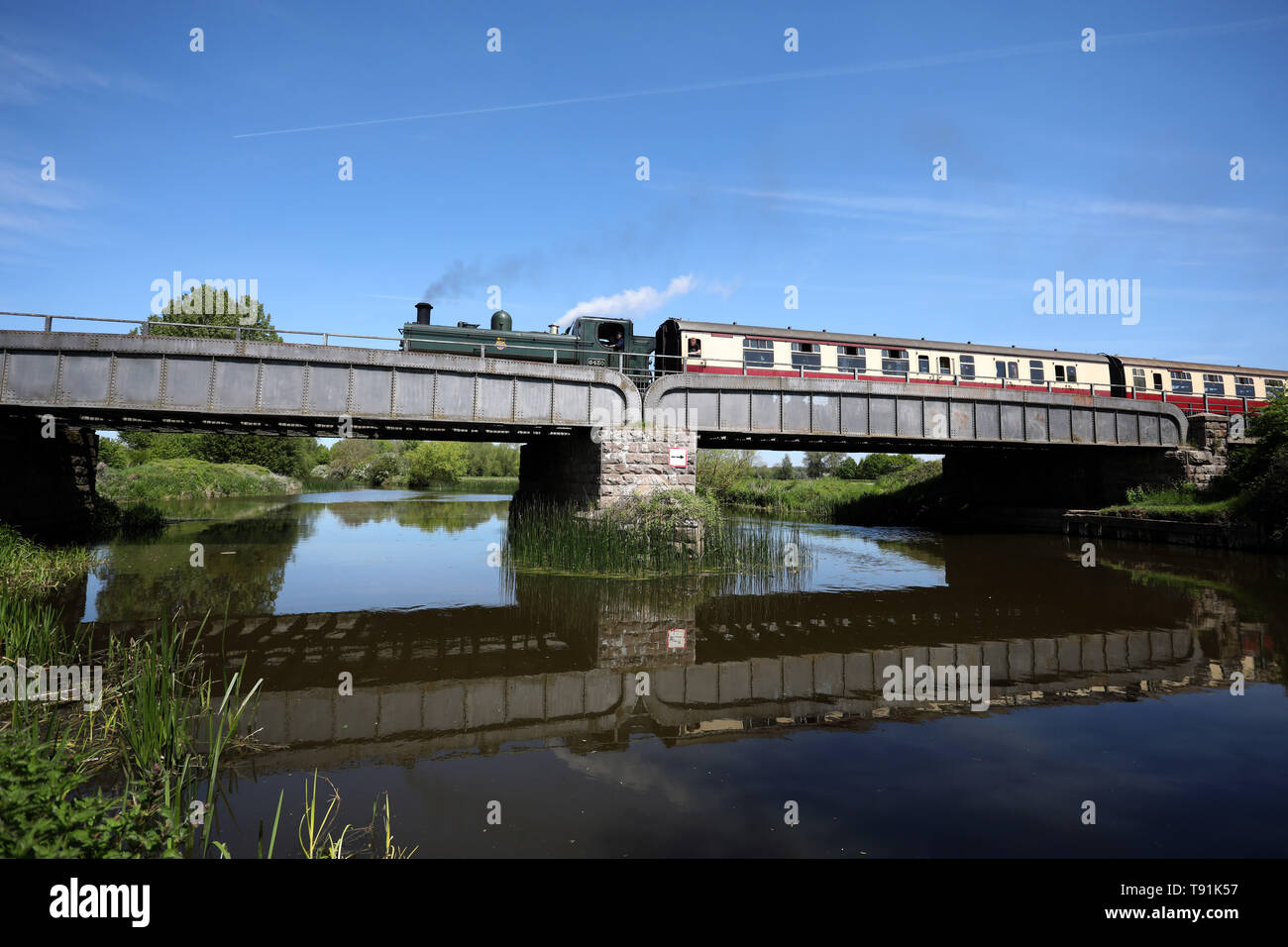 Peterborough, UK. 15th May, 2019. The 6430 Pannier Tank steam ...