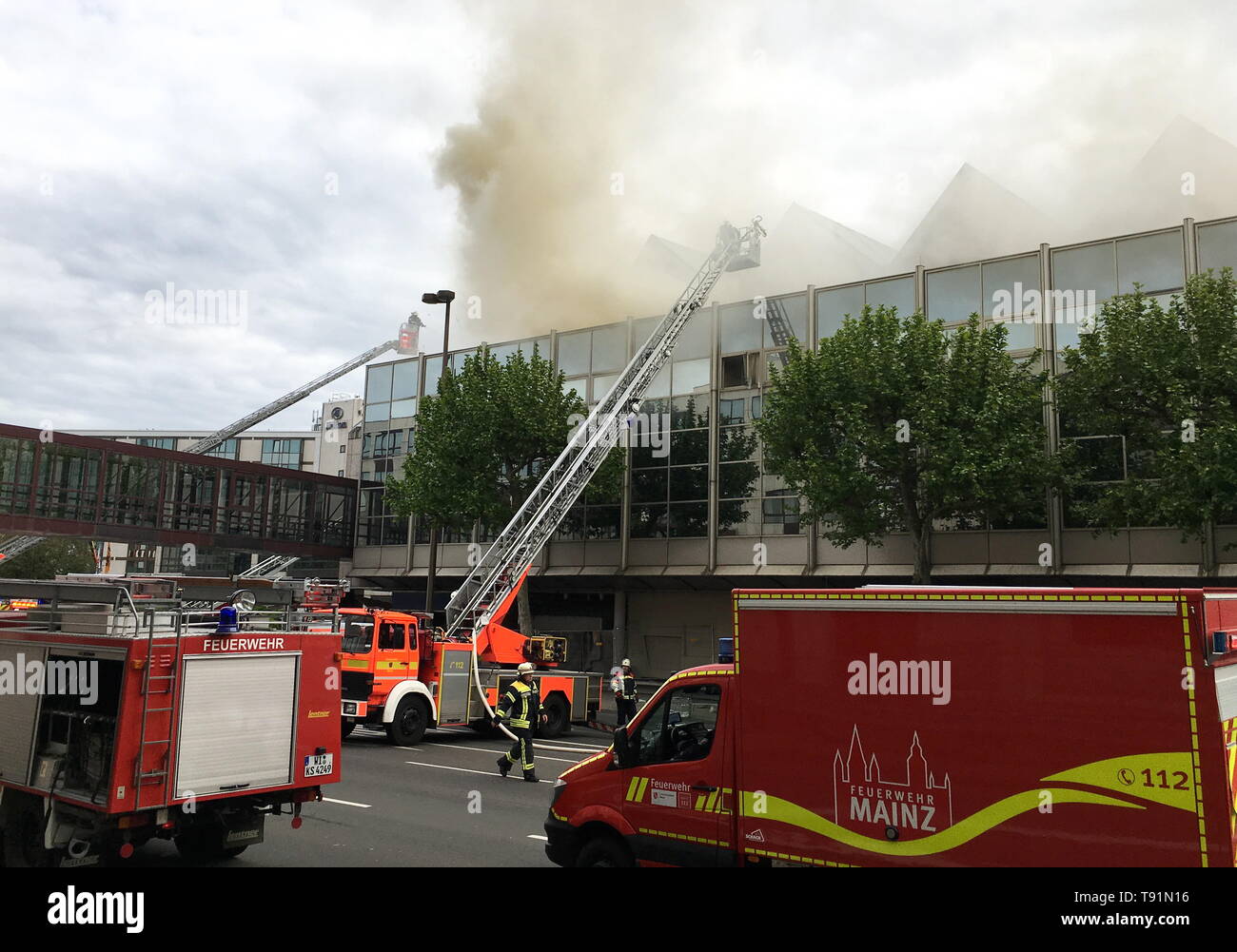 Schultz Fire High Resolution Stock Photography and Images - Alamy