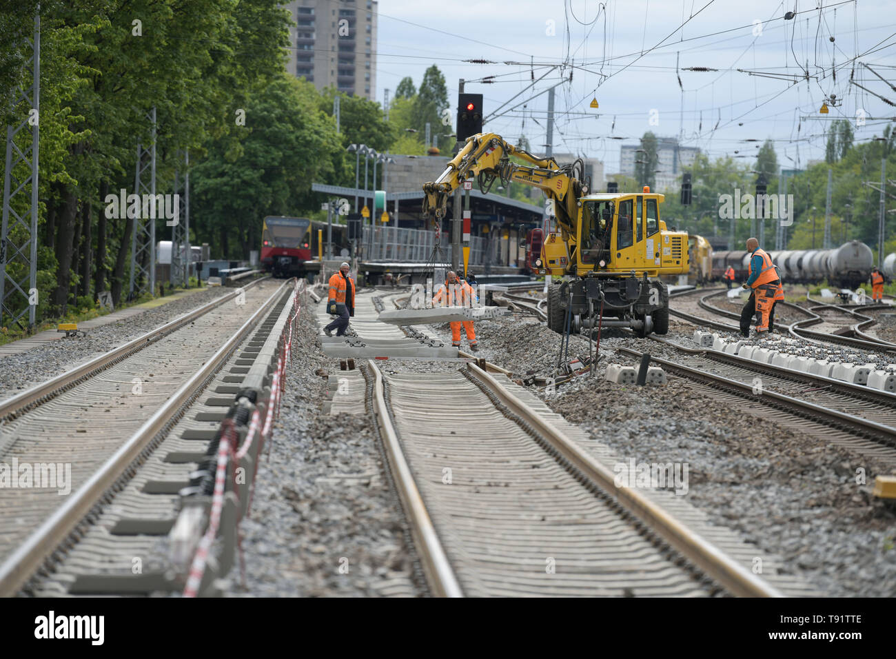 S bahn ring hi-res stock photography and images - Alamy