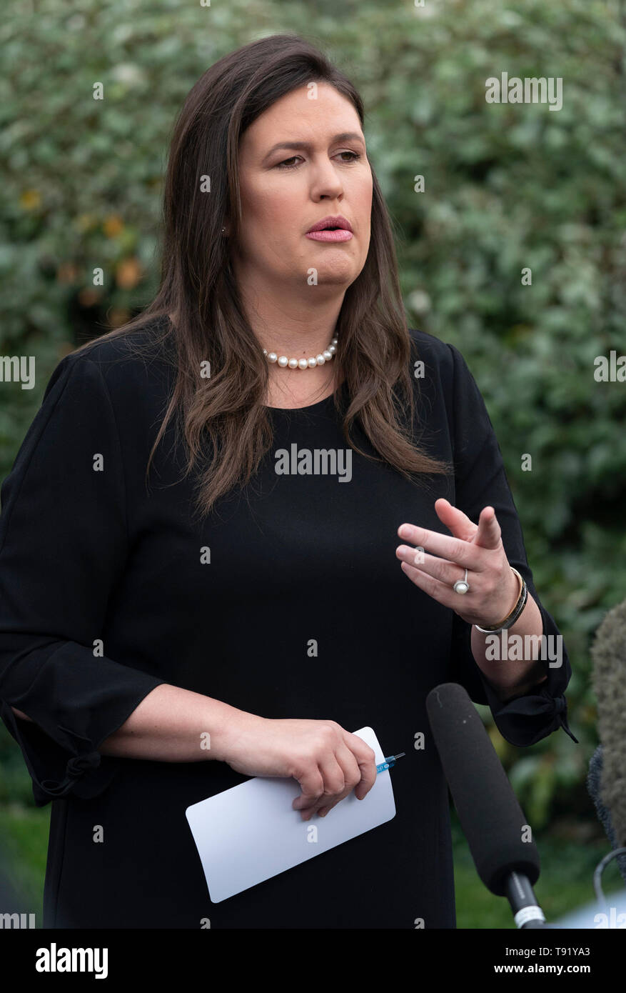 White House Spokesperson Sarah Sanders speaks to the media at the White ...