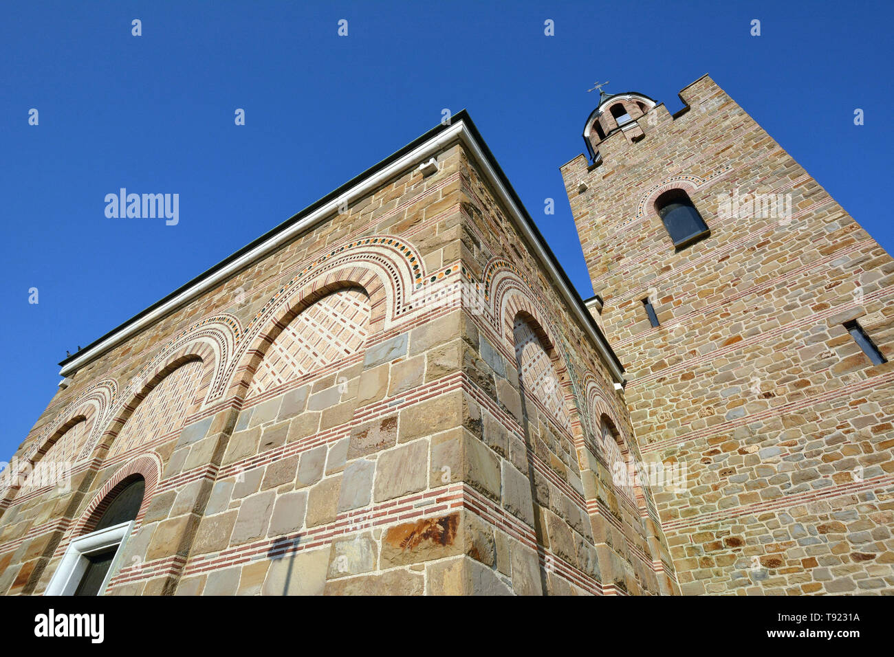 Church of Rissurrezione (Patriarsijata Vaznesenie Gospodne), Carevec ...