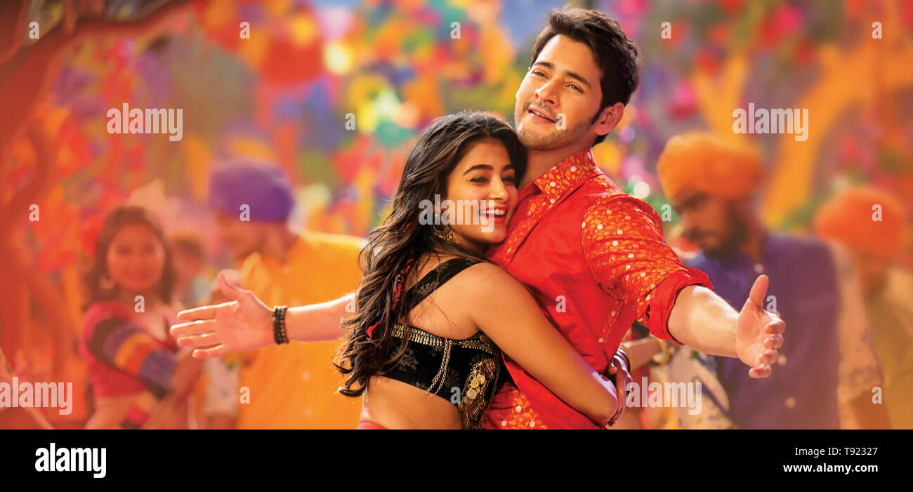MAHARSHI, from left: Pooja Hegde, Mahesh Babu, 2019. © Great Indian ...