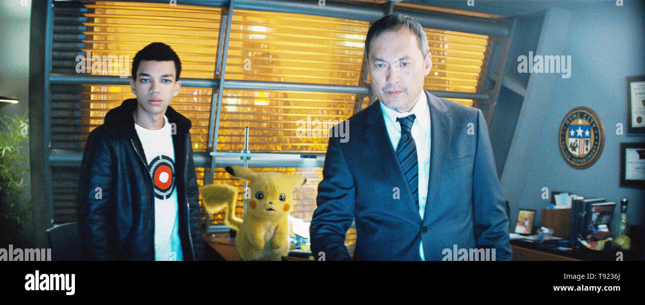 POKEMON DETECTIVE PIKACHU, from left: Justice Smith, Detective Pikachu ...