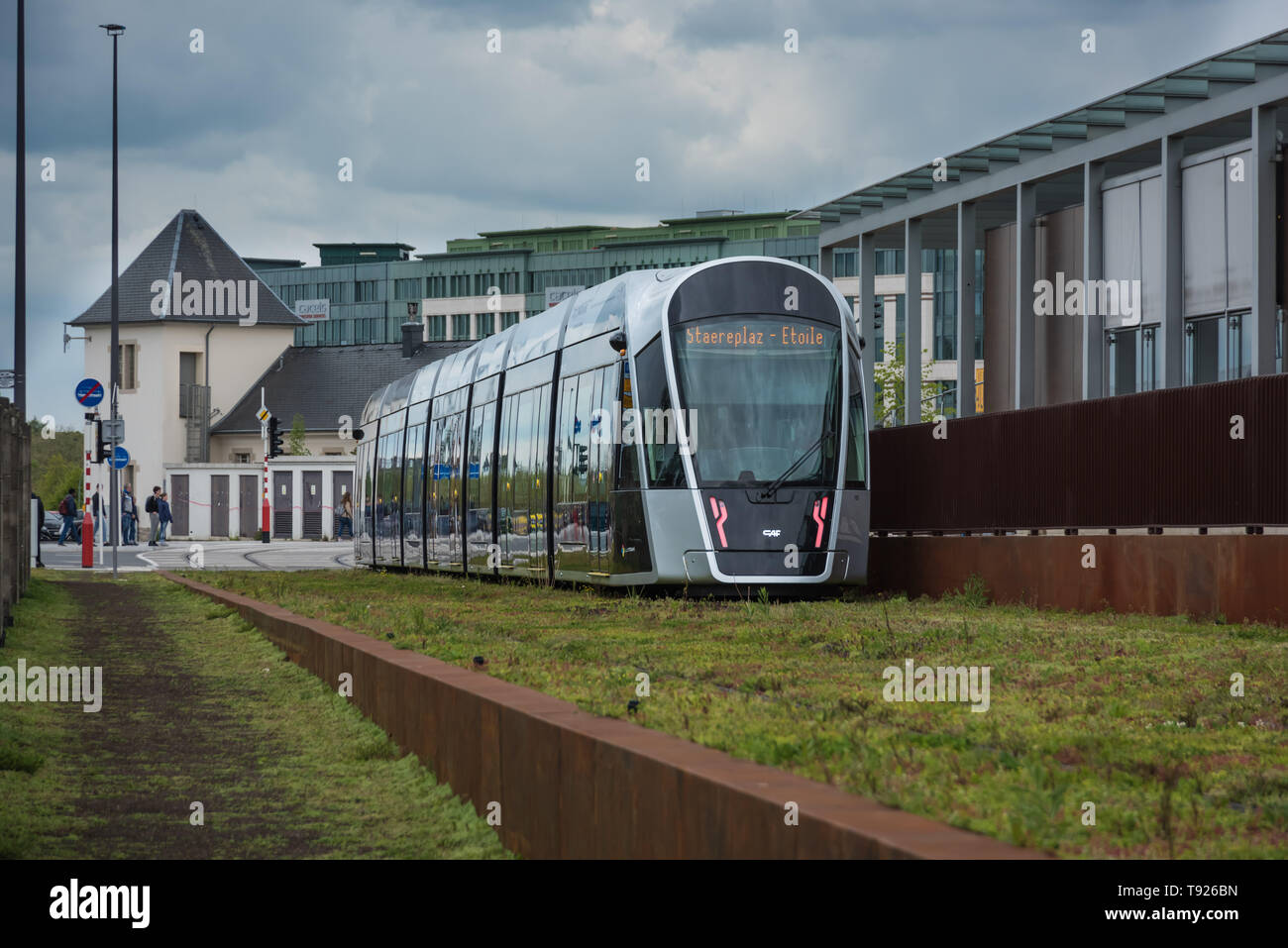 Die Stater Tram (dt.: Städtische Straßenbahn) ist die Straßenbahn der ...