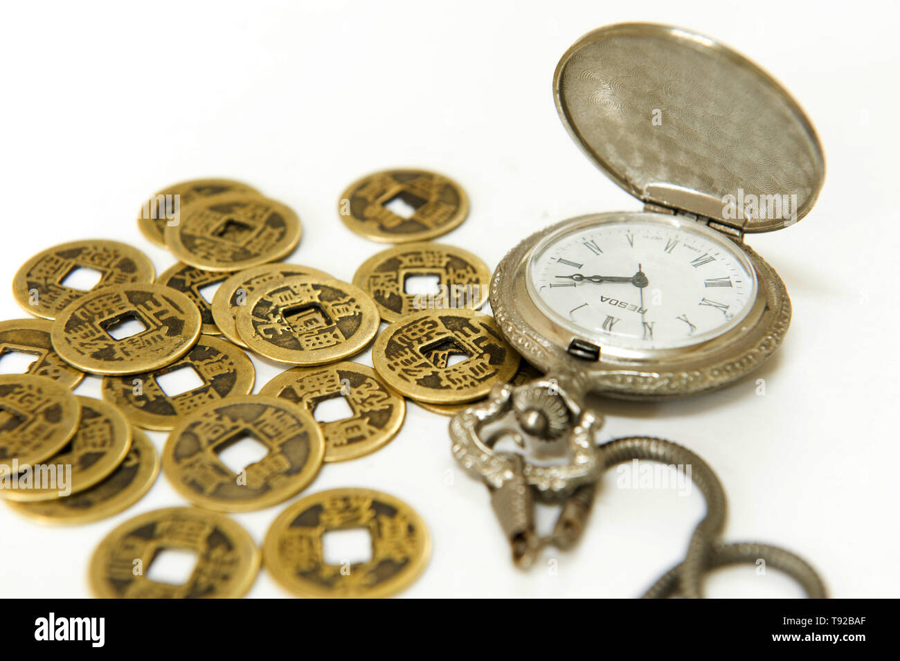 Antique chinese clock watch hi-res stock photography and images - Alamy