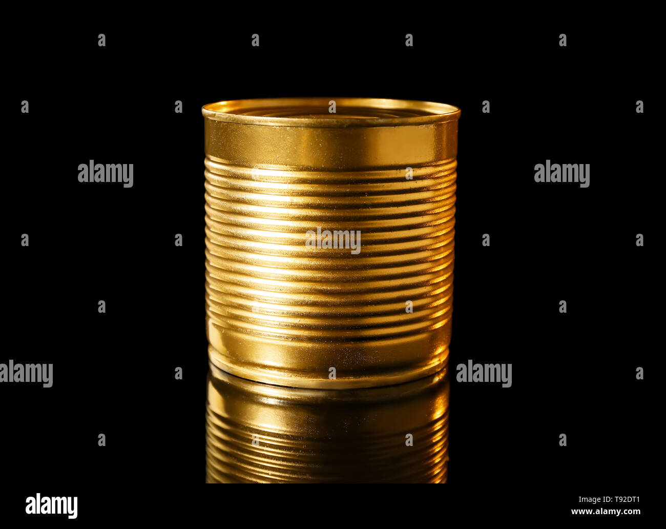 Tin shade hi-res stock photography and images - Alamy